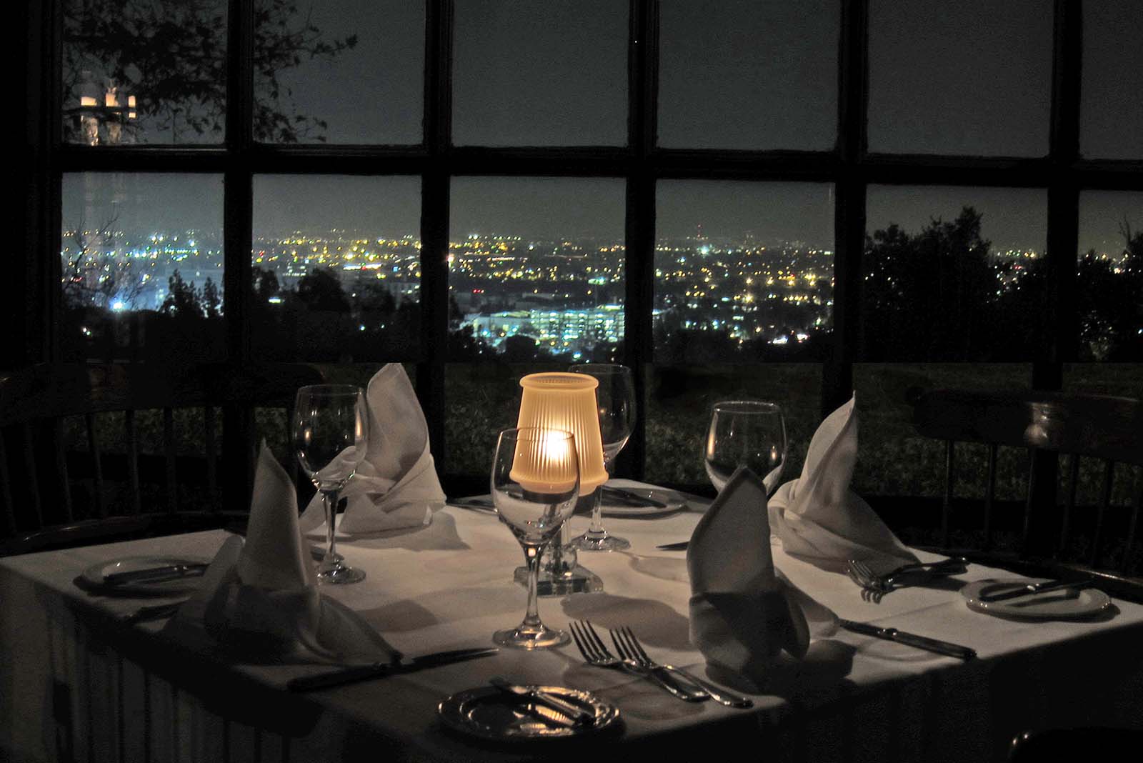 Reservations - Summit House